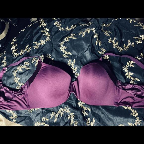 Maidenform | Intimates & Sleepwear | 38c Maidenform Plum Bra Underwire ...